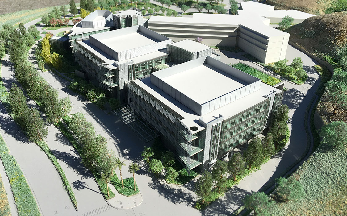 Hospital & Healthcare Models | Model Center Inc.